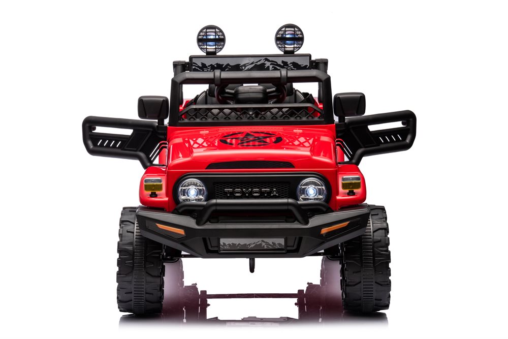 Toyota FJ Cruiser Red, 4x12V, EVA tires and leather seat.